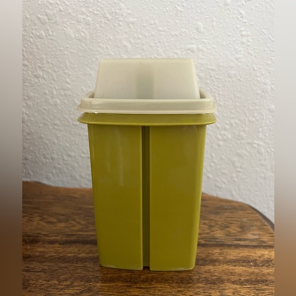 Tupperware | Kitchen | Tupperware Pickle Container | Poshmark